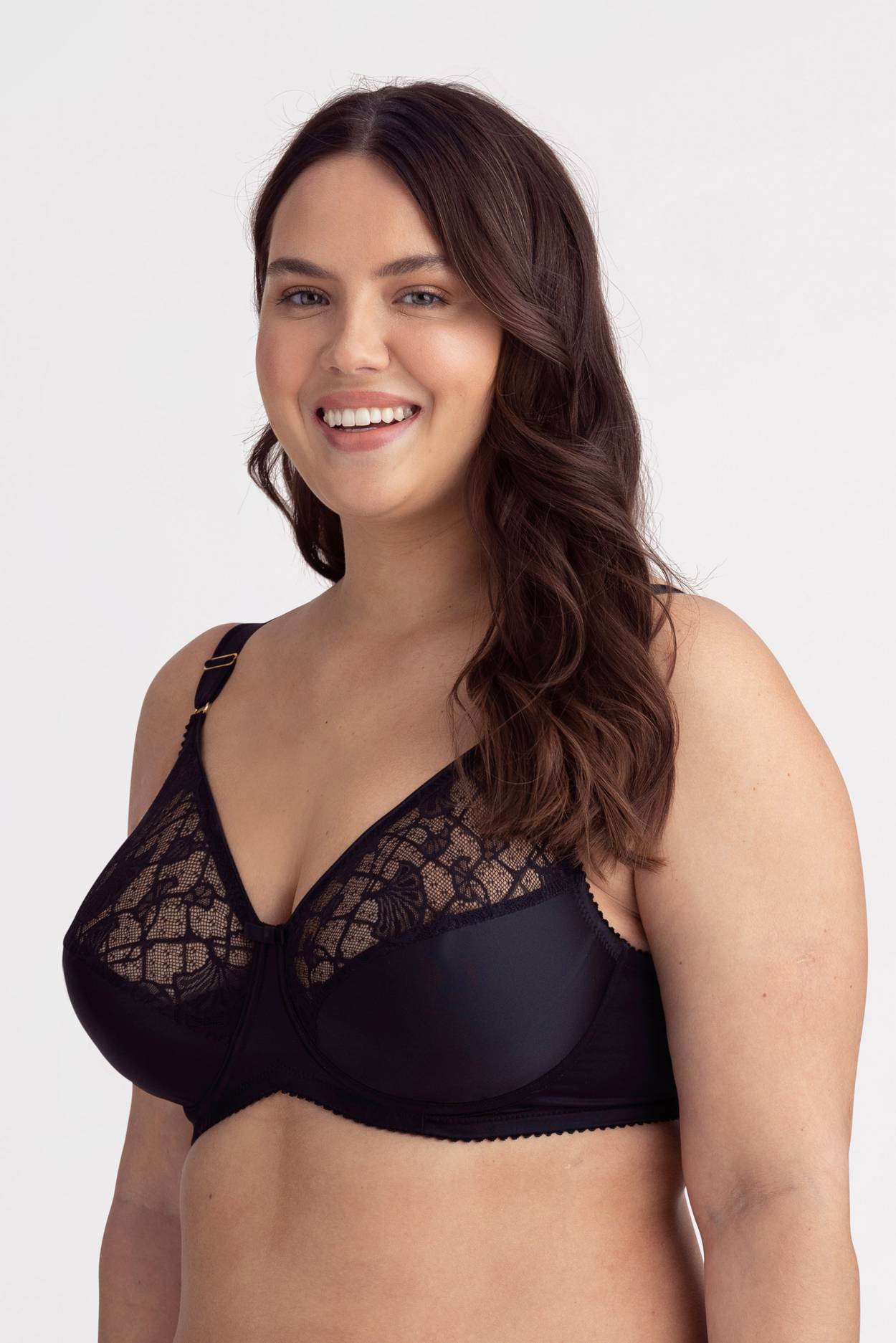 Be Dazzling Bra Lifts The Bust Thanks To The Extra Padded Loop In The